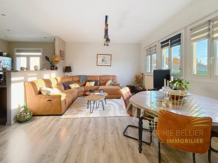 Maison à vendre - Béziers, Champ de Mars - 5 pièces - 3 chambres