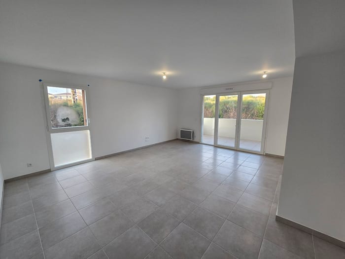 Appartement 4 pièces à louer à Avignon, Le Pont Deux Eaux, Fontcouverte