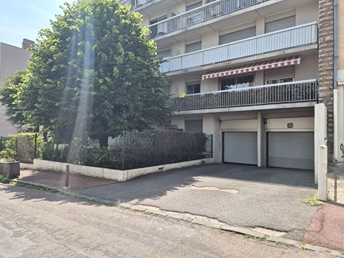 Appartement 1 pièce à Cachan, Ouest Sud, à vendre