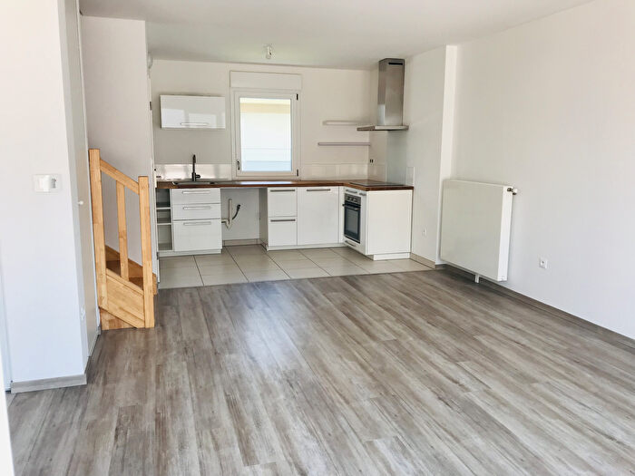 Bezannes : Appartement 3 pièces à louer