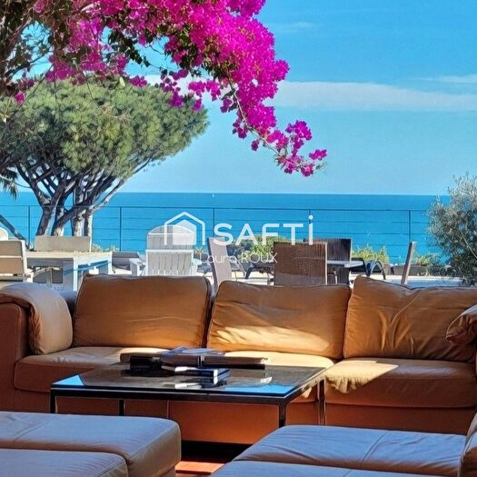 Maison 7 pièces à Sainte-Maxime, Centre-ville, Pléiades, à vendre