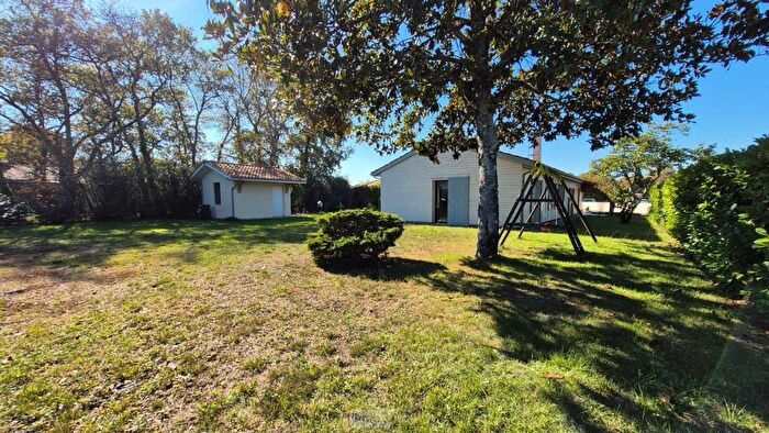 Maison à vendre - Martignas-sur-Jalle - 6 pièces - 4 chambres