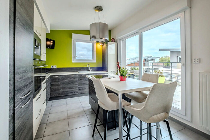 Appartement à vendre - Thonon-les-Bains, Est - 3 pièces - 2 chambres