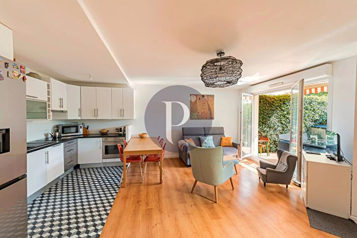 Ivry-sur-Seine, Monmousseau, Verollot - Maison 4 pièces à vendre