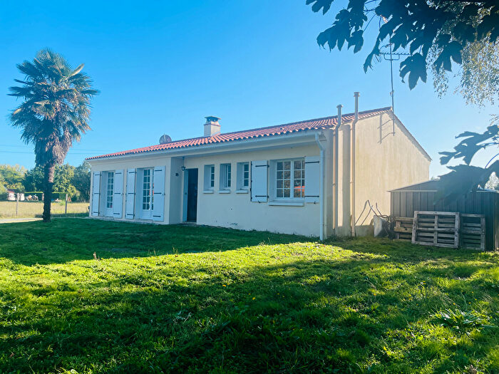 Maison à vendre - Commequiers - 4 pièces - 3 chambres