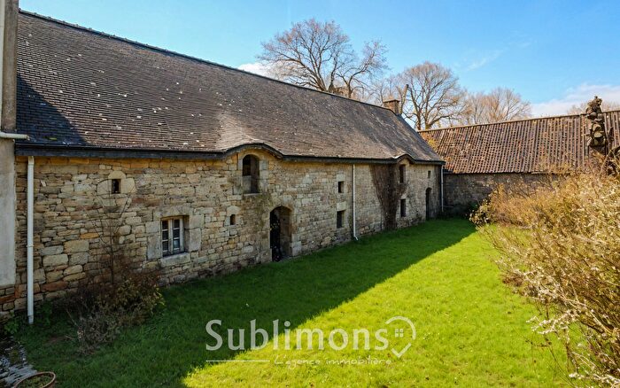 Pluvigner : Maison 1 pièce à vendre