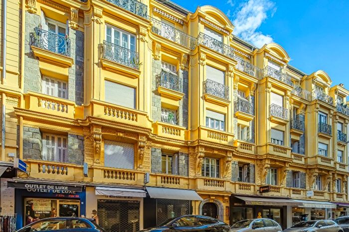 Appartement à vendre - Nice, Centre-ville - 3 pièces - 2 chambres