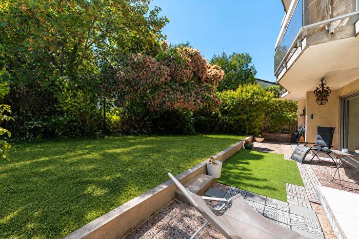 Appartement 5 pièces à vendre - Ville-d'Avray
