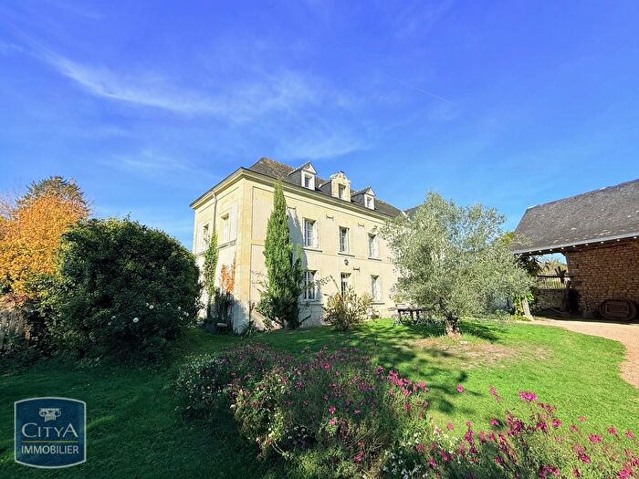 Maison à vendre - Seuilly - 12 pièces - 9 chambres