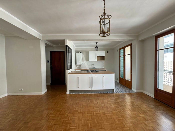 Appartement 4 pièces à louer à Gambetta, Nîmes