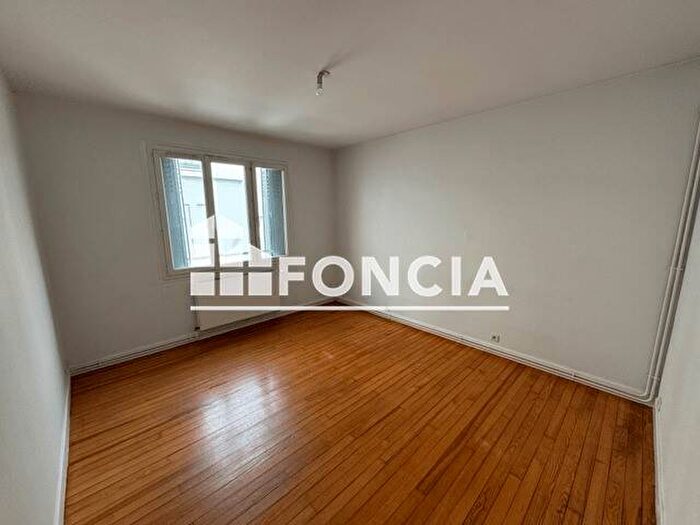 Appartement à louer - Ile Verte, Grenoble - 3 pièces - 2 chambres