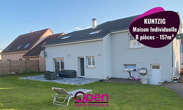 Maison à vendre - Kuntzig - 8 pièces - 5 chambres