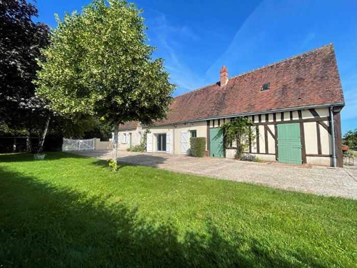 Arrou : Maison 5 pièces à vendre