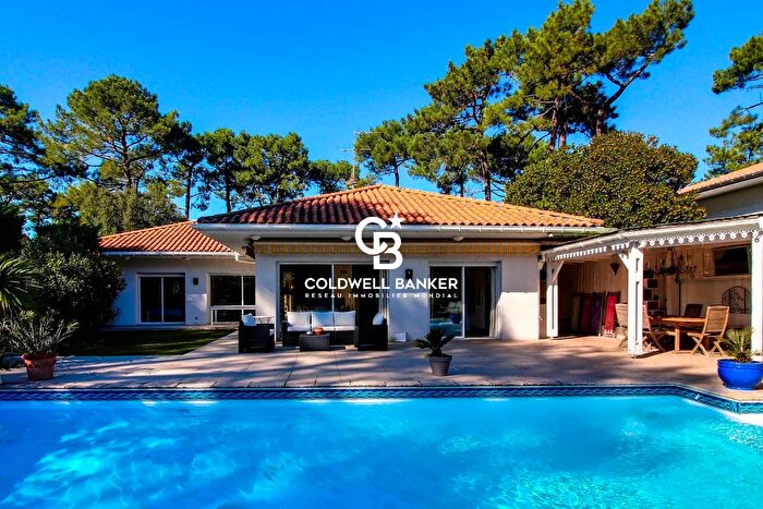 Maison à vendre - La Teste-de-Buch, Pyla sur Mer - 7 pièces - 6 chambres