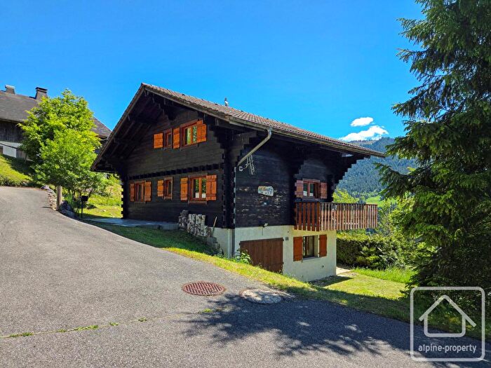 Maison à vendre - La Chapelle-dAbondance - 6 pièces - 4 chambres