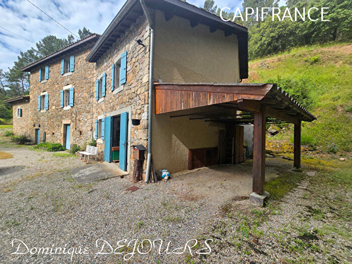 Maison à vendre - Saint-Sauveur-de-Montagut - 4 pièces - 3 chambres