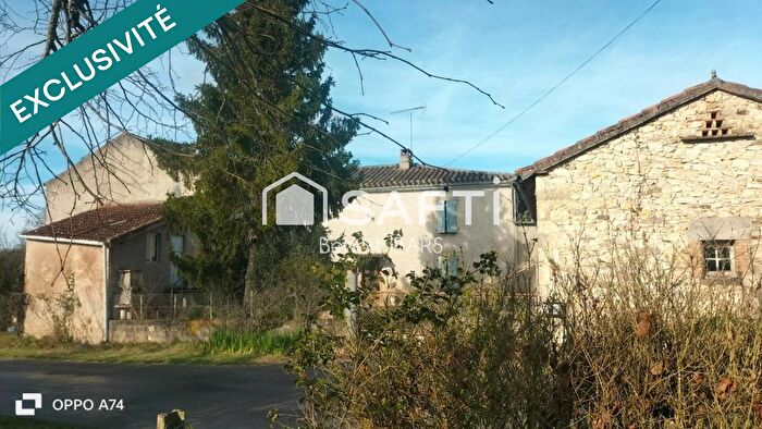 Maison 6 pièces à vendre à Itzac