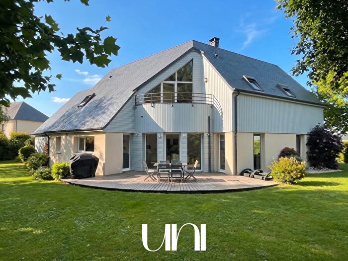 Maison 6 pièces à Périers-sur-le-Dan, à vendre