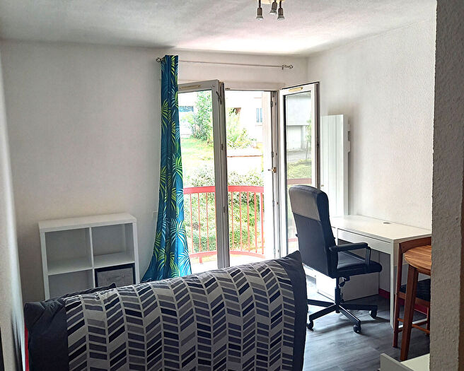 Appartement à louer - Rodez, Saint-Eloi, Camonil - 1 pièce