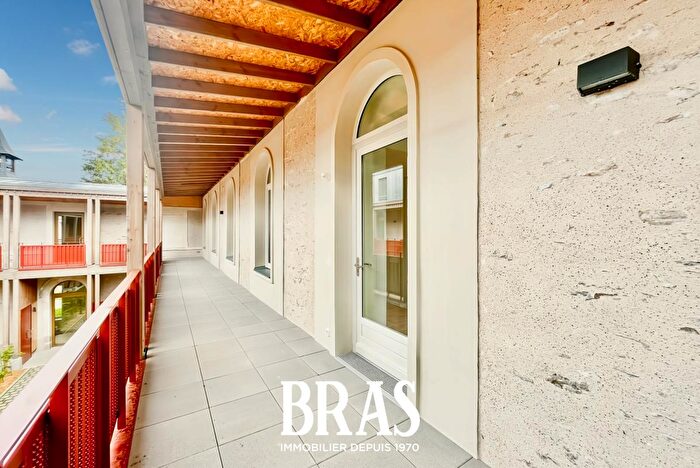 Appartement à louer - Nantes, Hauts-Pavés, Saint-Pasquier, Saint-Félix, Université - 5 pièces - 4 chambres