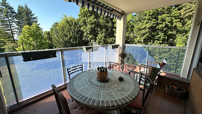 Appartement à vendre - Sainte-Foy-lès-Lyon, Centre-ville - 5 pièces - 4 chambres