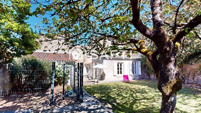 Maison à vendre - Cognac, Saint-Martin - 7 pièces - 4 chambres