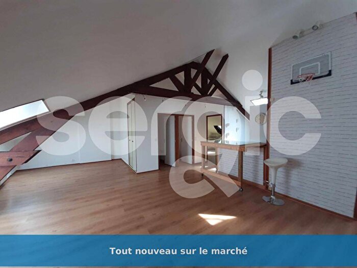 Barbâtre-Saint Remy-Verrerie, Reims - Appartement 2 pièces à louer