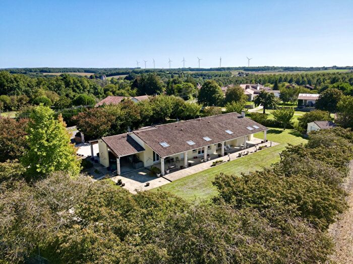 Maison à vendre - Valence - 10 pièces - 4 chambres