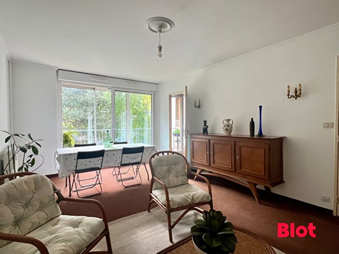 Appartement 5 pièces à vendre - Quartiers Sud-Est, Italie