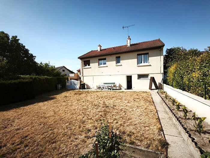 Maison 5 pièces à Châlons-en-Champagne, à vendre