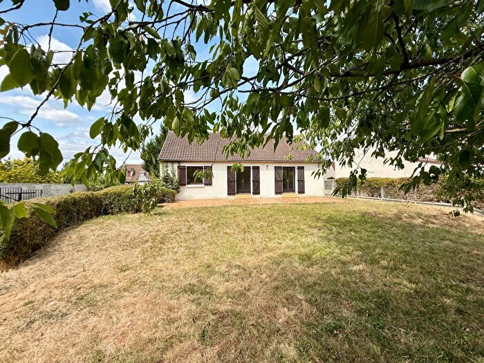 Maison 4 pièces à vendre à Mézières-sur-Seine