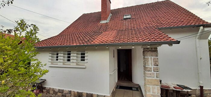 Maison 6 pièces à Gueugnon, à vendre