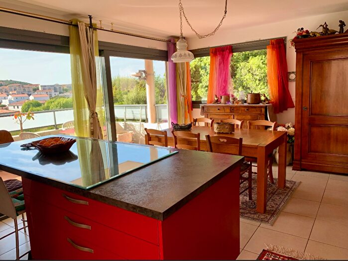 Appartement à vendre - Lîle-Rousse - 4 pièces - 3 chambres