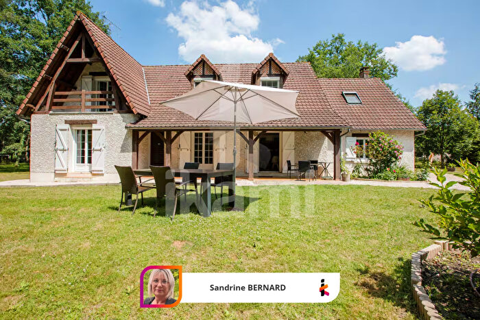 Maison à vendre - Theillay - 9 pièces - 7 chambres