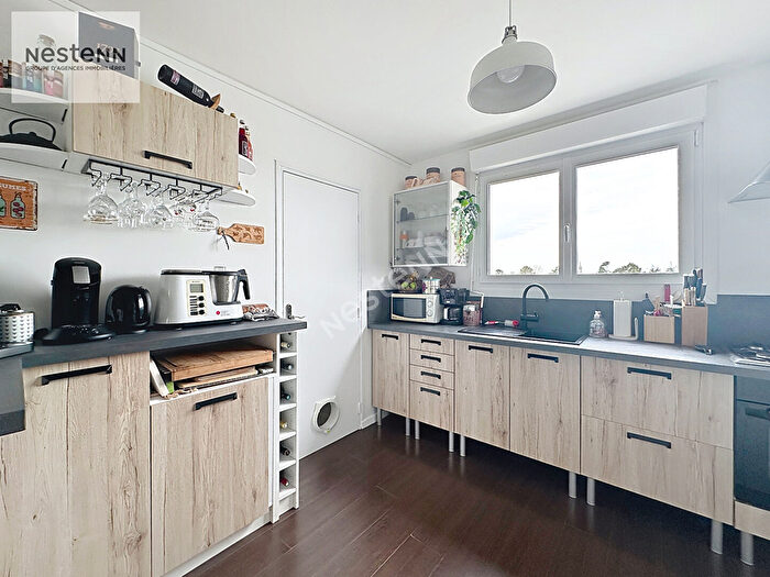 Appartement à louer - Quimper, Penhars, Penanguer, Corniguel - 3 pièces - 2 chambres