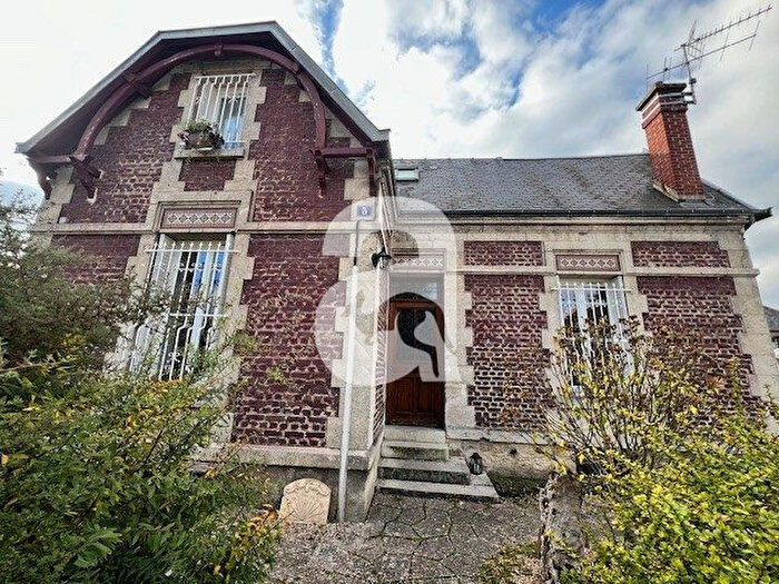 Maison à vendre - Soissons Centreville - 8 pièces - 2 chambres