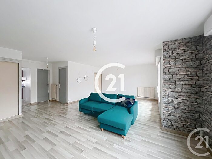 Appartement à vendre - Cognac, Centre-ville, Gare - 2 pièces - 1 chambre