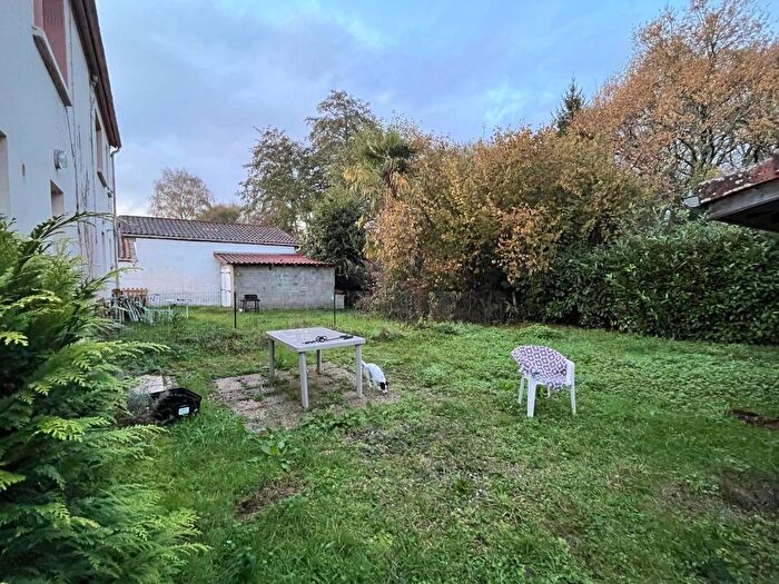 Maison à louer - Saint Médard, Mont-de-Marsan - 4 pièces - 3 chambres