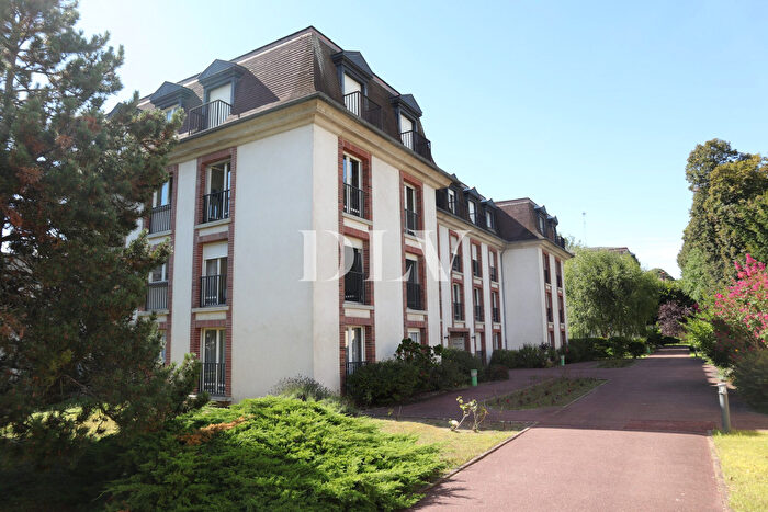 Appartement 2 pièces à Fontainebleau, Constance, Fleury, à vendre