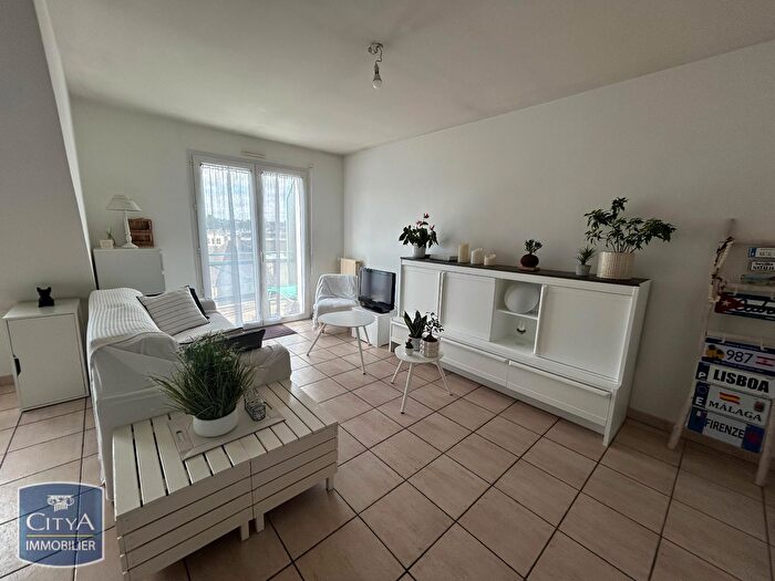Laval, Les Pommeraies : Appartement 3 pièces à louer