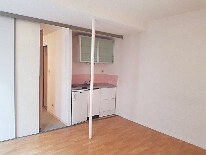 Appartement 1 pièce à Clemenceau, Dijon, à louer