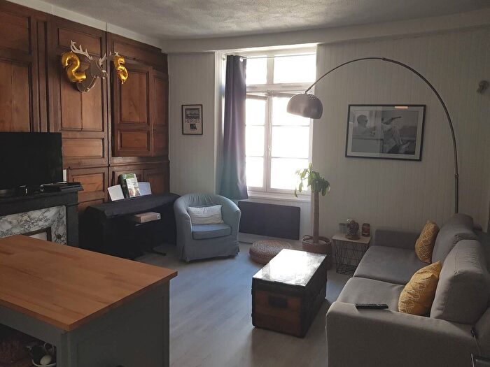 Appartement à louer - Carmes Sud, Orléans - 2 pièces - 1 chambre