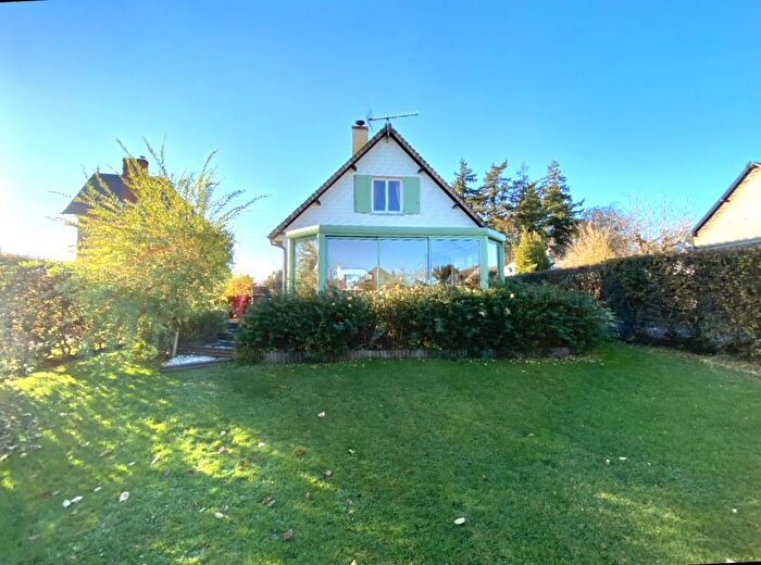 Maison à vendre - Le Neubourg - 6 pièces - 4 chambres