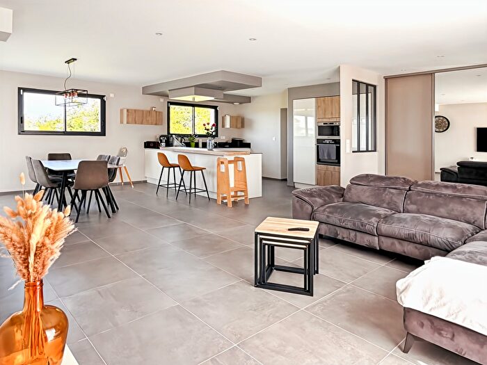 Maison à vendre - Aschères-le-Marché - 5 pièces - 4 chambres