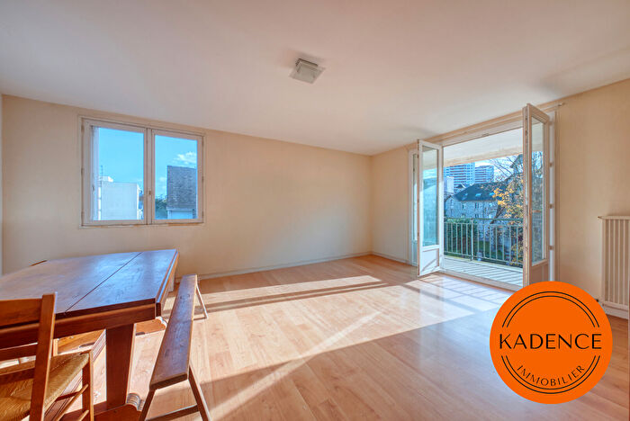 Appartement à vendre - Quartiers Nord-Est, La Motte Brûlon - 5 pièces - 4 chambres