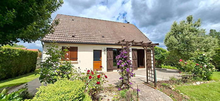 Coulonges-les-Sablons - Maison 5 pièces à louer