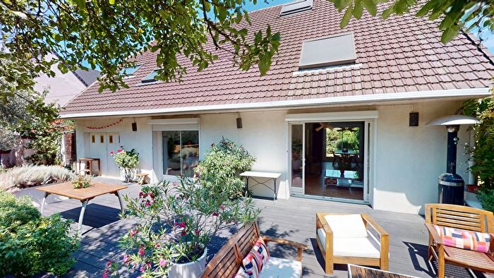 Maison 7 pièces à vendre à Clamart, Gare