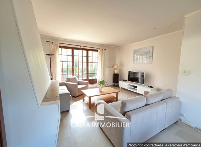 Maison à vendre - Buc - 5 pièces - 4 chambres