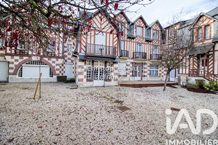 Appartement à vendre - Cabourg, Centre-ville, Clos Pasteur, Cap Cabourg - 3 pièces - 2 chambres