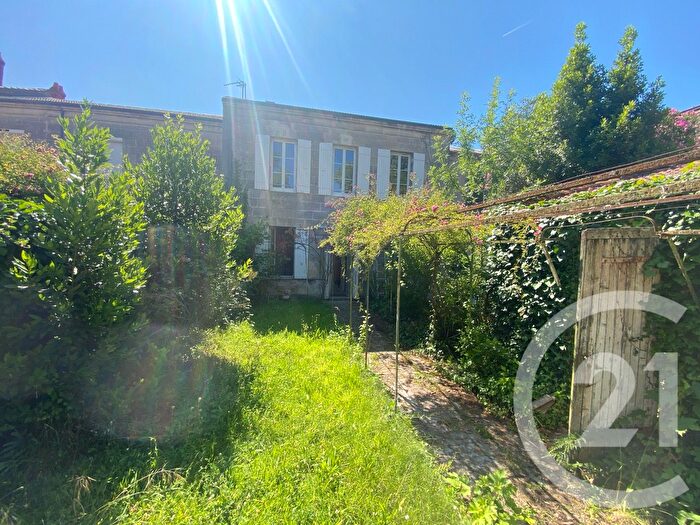 Maison 8 pièces à vendre à Rochefort, Centre-ville